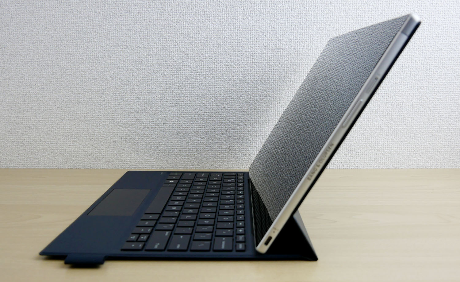 HP ENVY 12 x2のレビュー！使い勝手のよさとSIMフリー対応が魅力 | これがおすすめノートパソコン